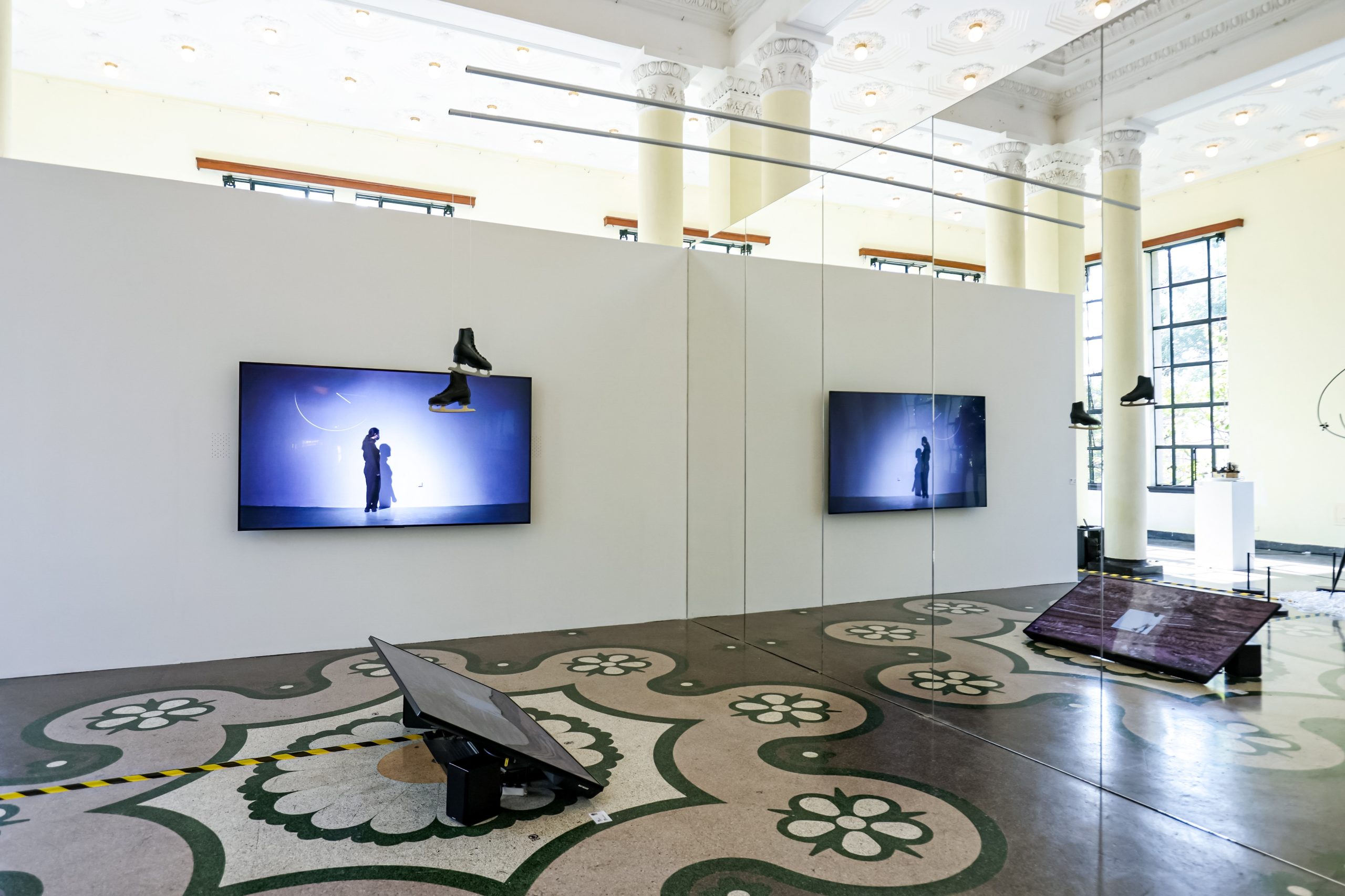 Hu Jiayi, Joy Li | 2024-2025 Porsche “Young Chinese Artist of the Year ...